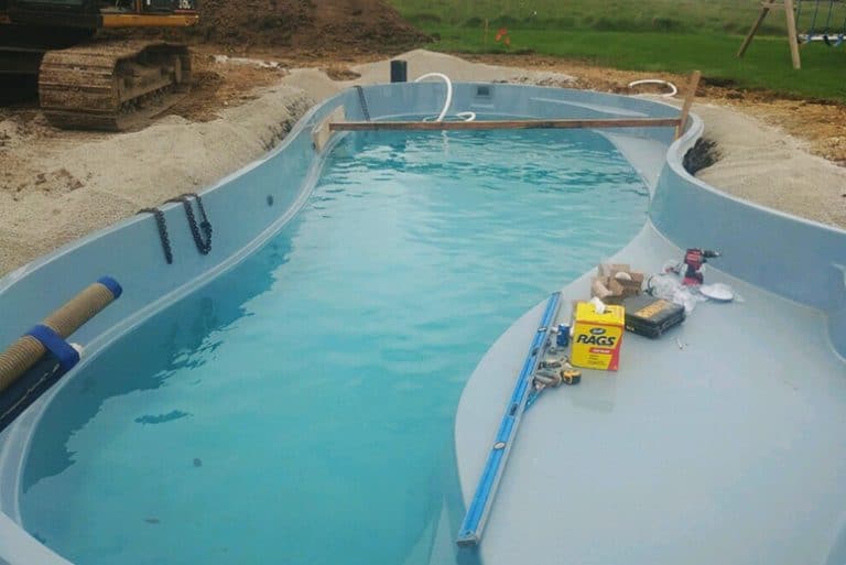40' Ice Silver Inspiration Pool - Brinkmann Fiberglass Pools
