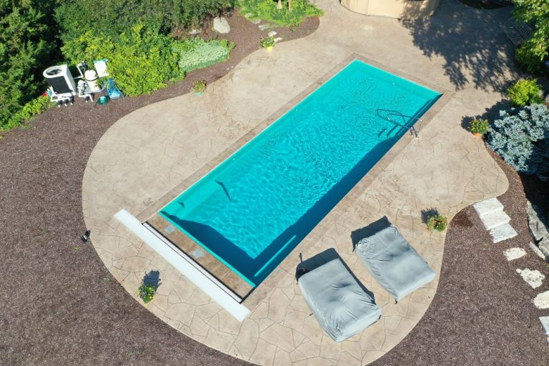 Illusion Fiberglass Pool Oconomowoc WI | Rectangular Pool